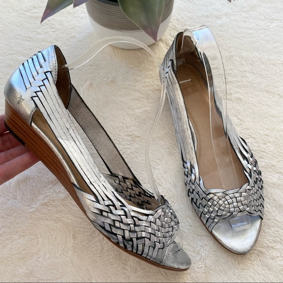 Frye | Shoes | Frye Silver Cameron Skimmer Huarache Woven Leather Mini ...